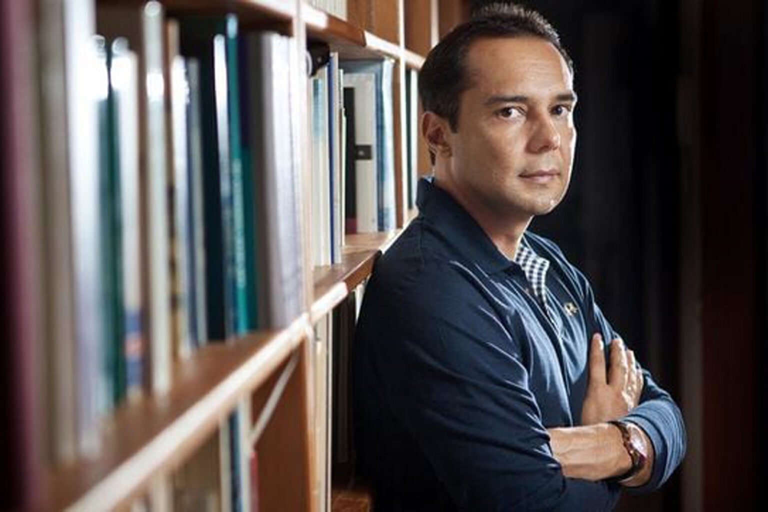 Víctor Álamo de la Rosa regresa a El Hierro con una novela dedicada a ...